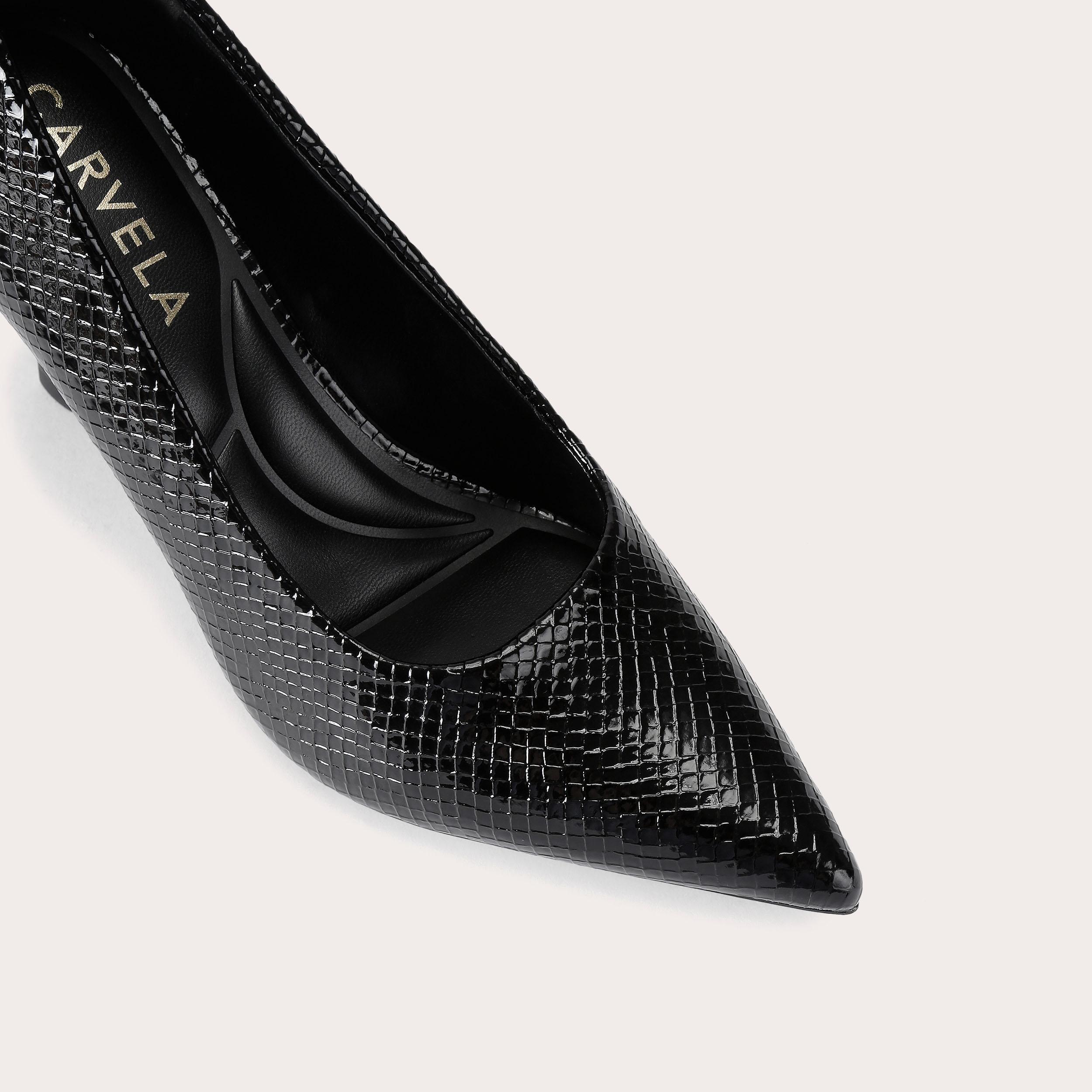 CORLETTA COURT by CARVELA