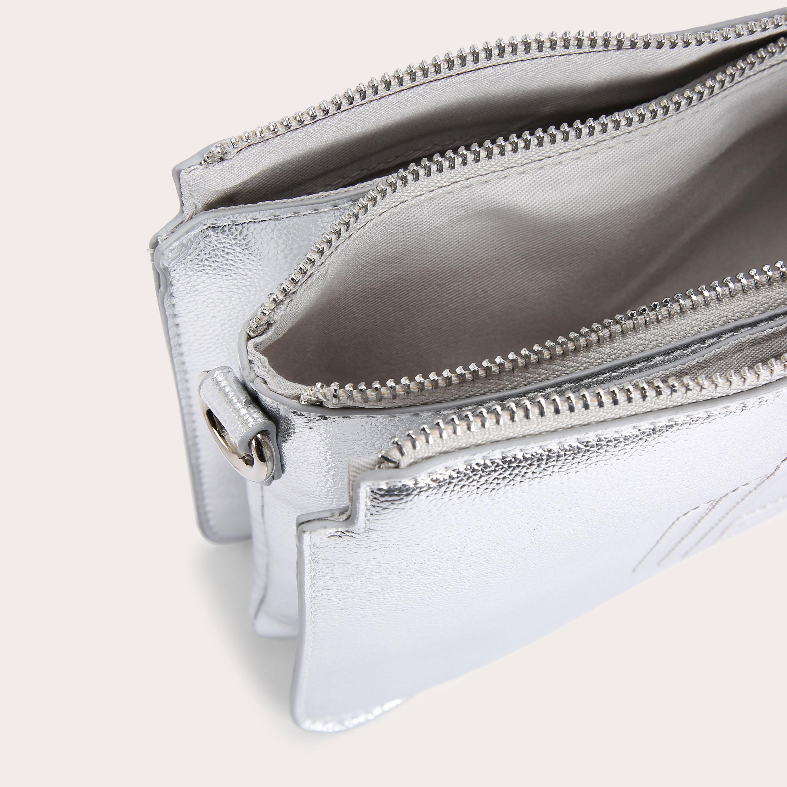 ICON TRIPLE by CARVELA